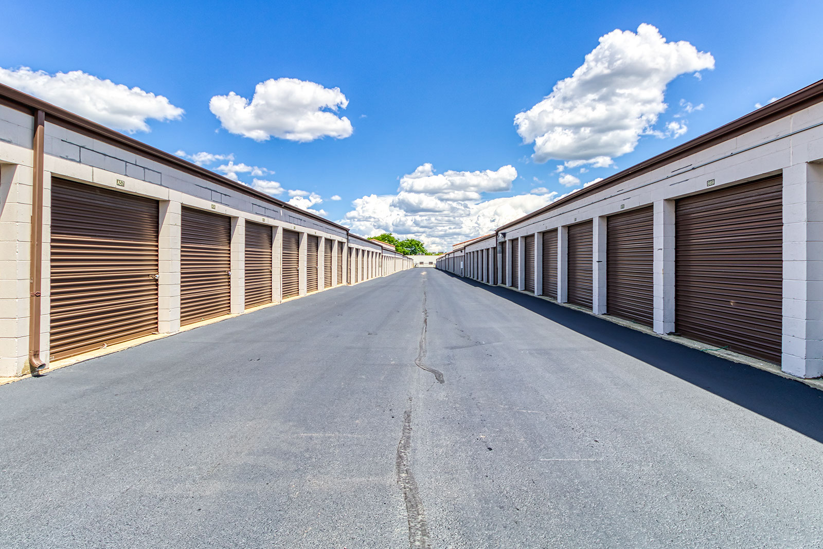 Self Storage Units at 1001 Tollgate Rd, Elgin, IL